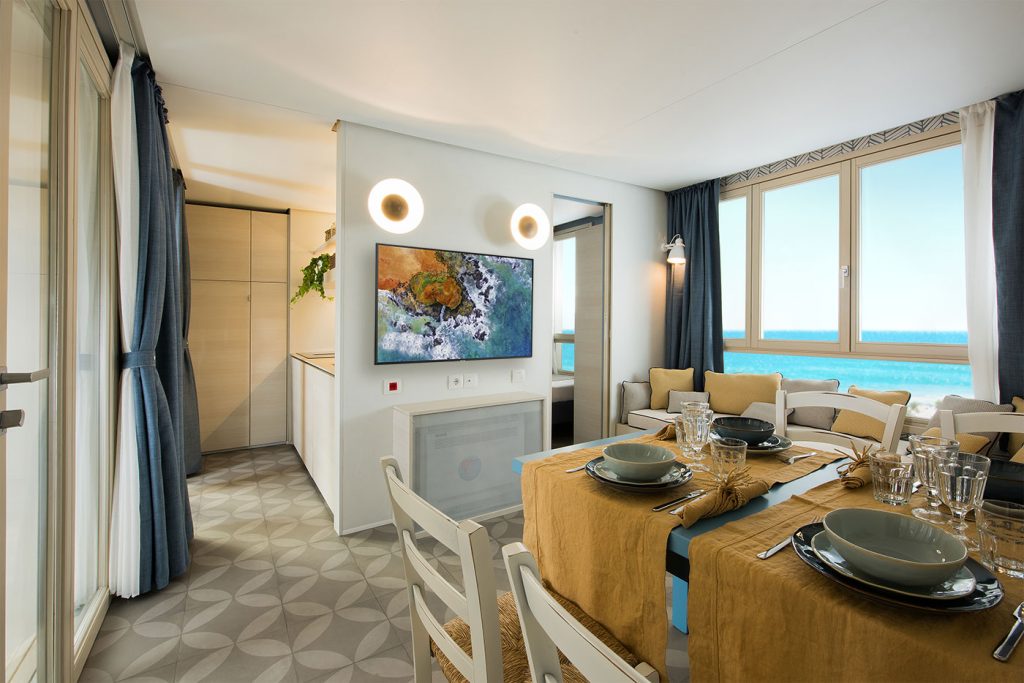 Please Wear a Mask – CrippaConcept | Luxury Mobile-Homes and Lodges